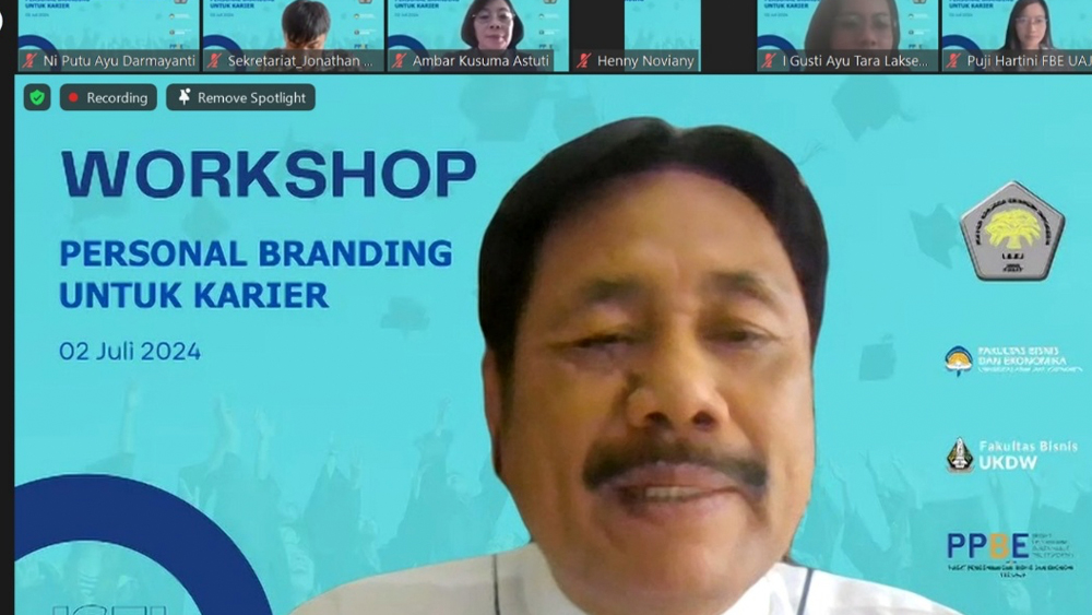 Aktivitas - Kegiatan Workshop Personal Branding Untuk Karier